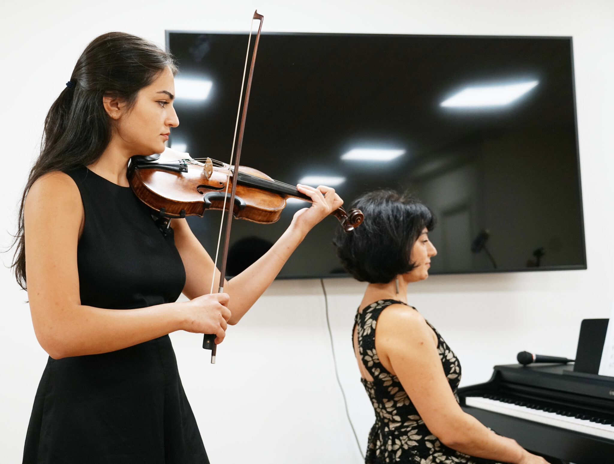 Violinist Emilya Gasparyan and Pianist Mother Jasmine Atabekyan Charm ...