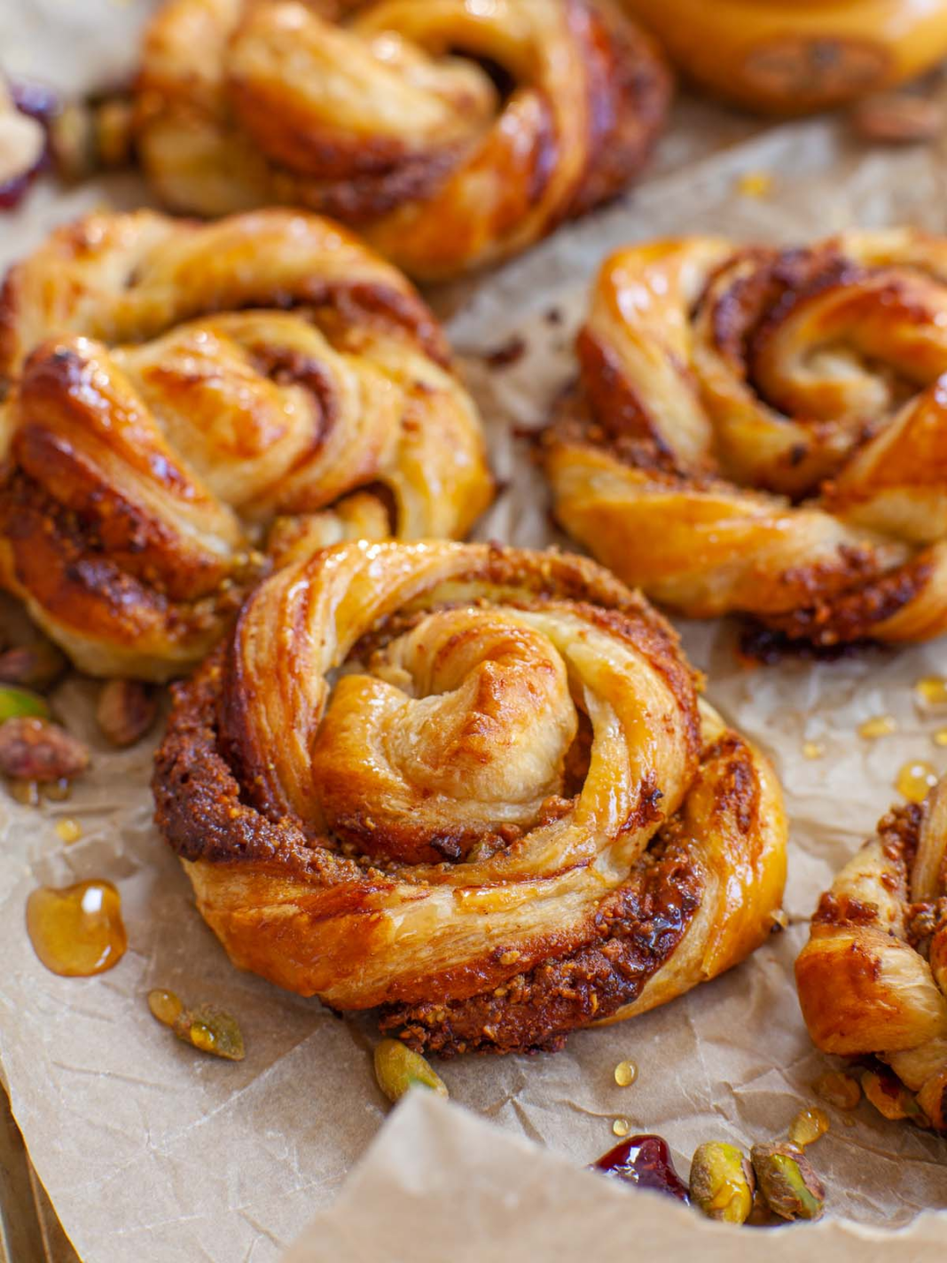 Tatyana’s Everyday Food: Easy Pistachio Honey Baklava Rolls - The ...